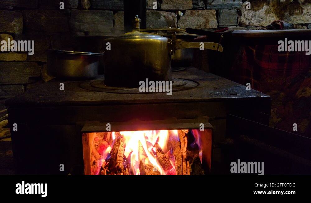 Cooking food on a fire Stock Videos & Footage - HD and 4K Video Clips ...