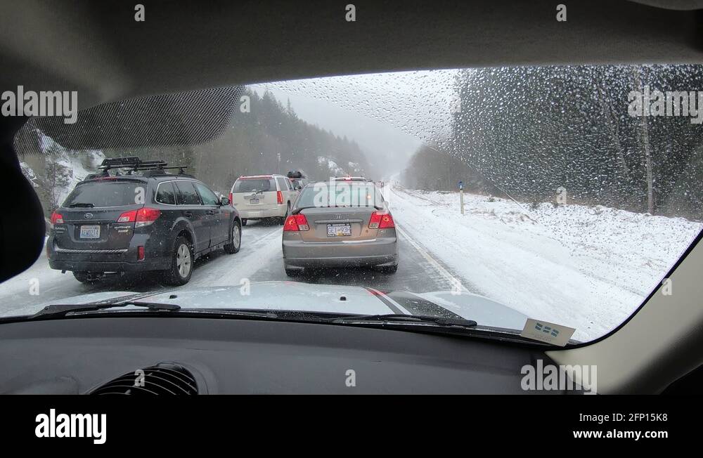 Bottleneck road Stock Videos & Footage - HD and 4K Video Clips - Alamy