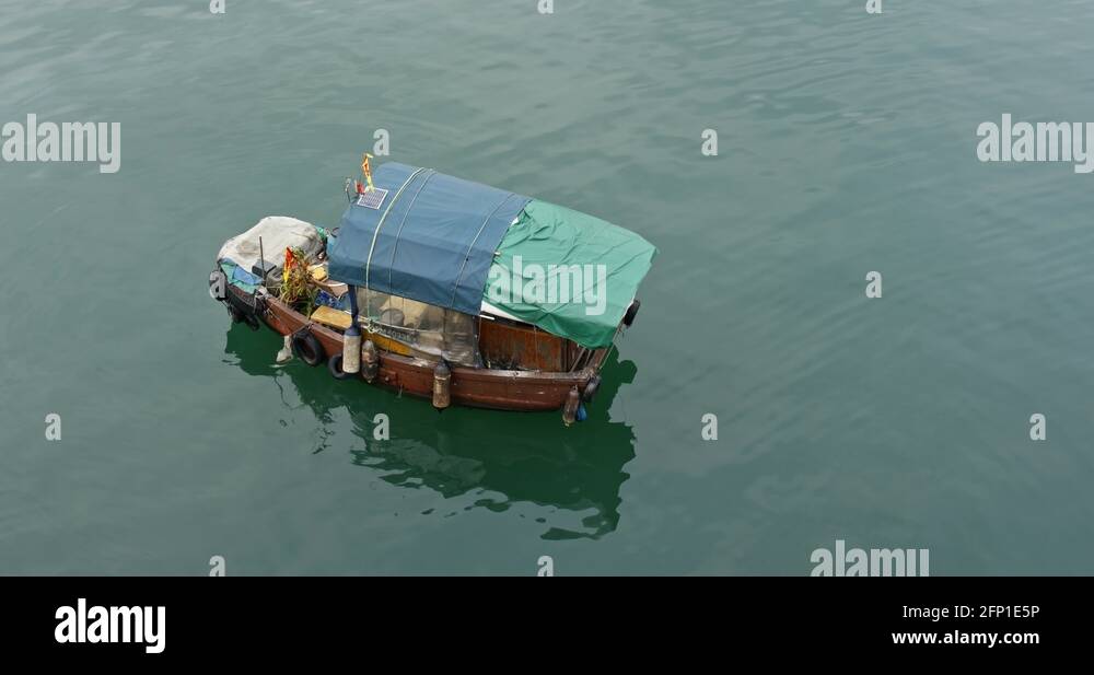 Sampan hong kong floating village Stock Videos & Footage - HD and 4K ...