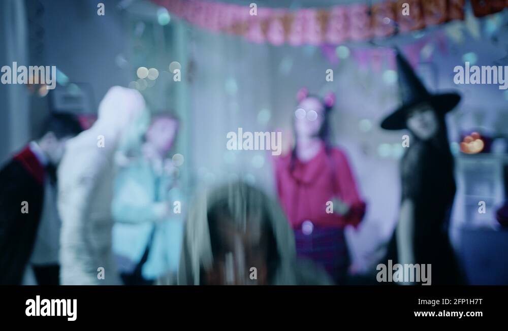 Halloween Costume Party: Terrifying Screaming Death Jump Scares Out of ...