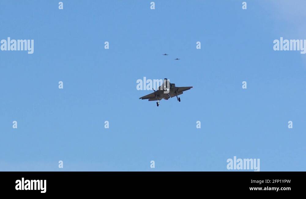 F 35 cockpit view Stock Videos & Footage - HD and 4K Video Clips - Alamy