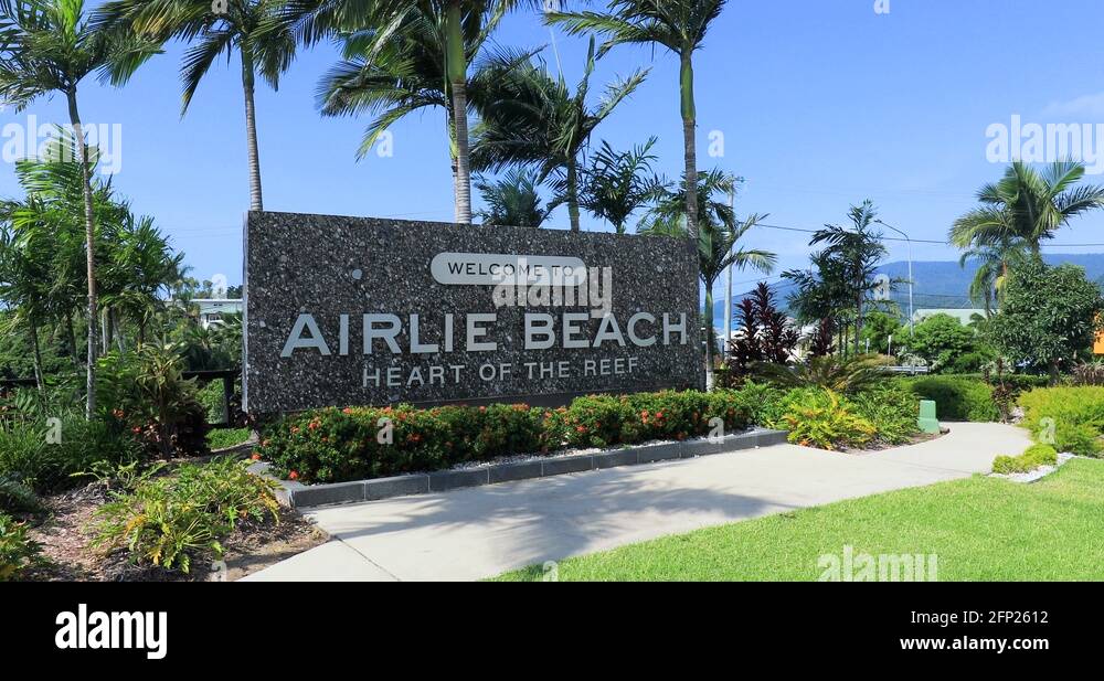 Roadside welcome sign Stock Videos & Footage - HD and 4K Video Clips ...