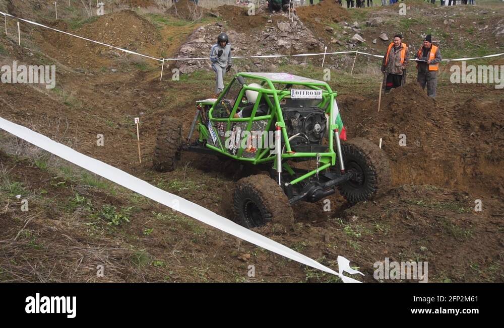 Deep steep hole Stock Videos & Footage - HD and 4K Video Clips - Alamy