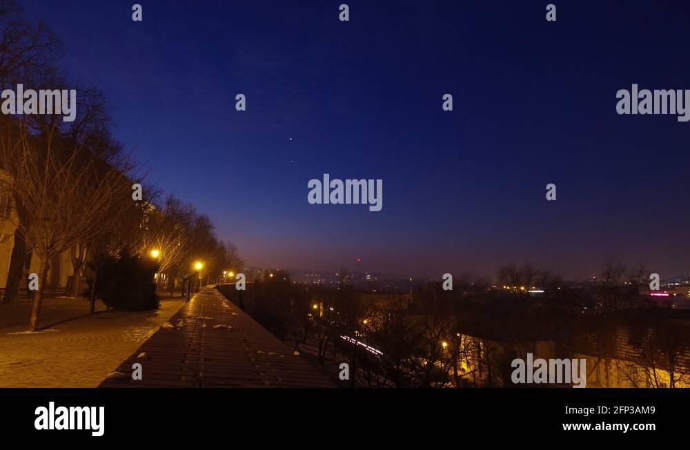 Planets conjunction Stock Videos & Footage - HD and 4K Video Clips - Alamy