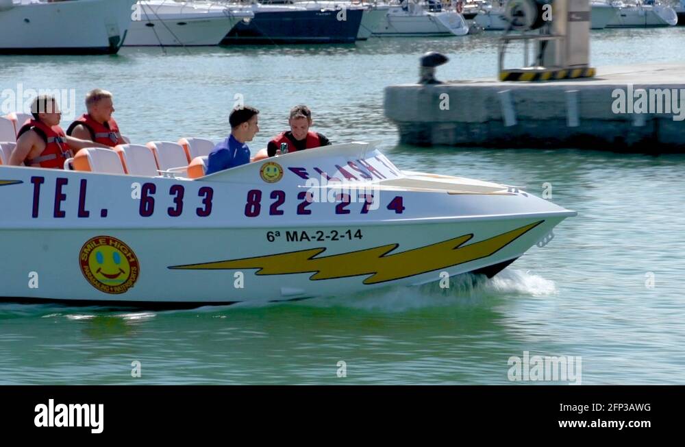 Jet boat splash Stock Videos & Footage - HD and 4K Video Clips - Alamy
