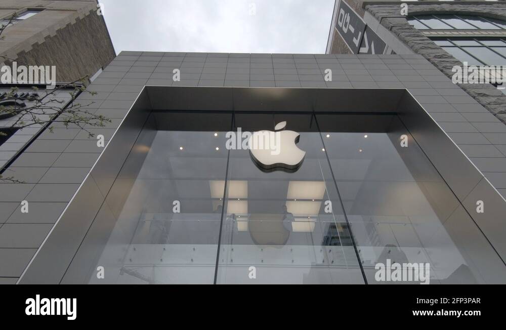 Mobile store front Stock Videos & Footage - HD and 4K Video Clips - Alamy