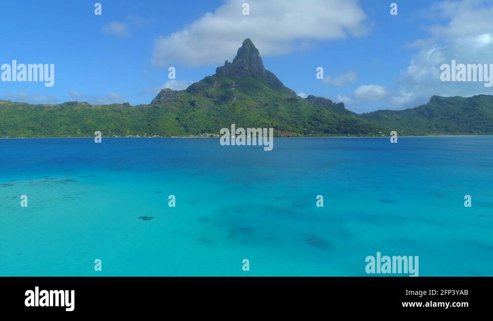 Bora bora lagoon mount otemanu Stock Videos & Footage - HD and 4K Video ...