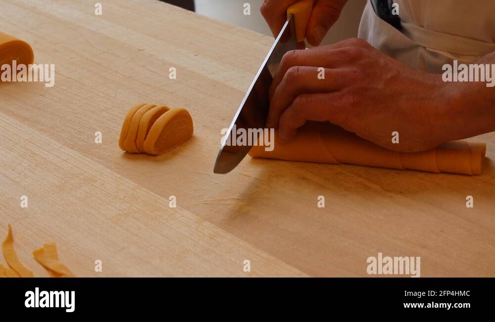 Cutting pastry tart Stock Videos & Footage - HD and 4K Video Clips - Alamy