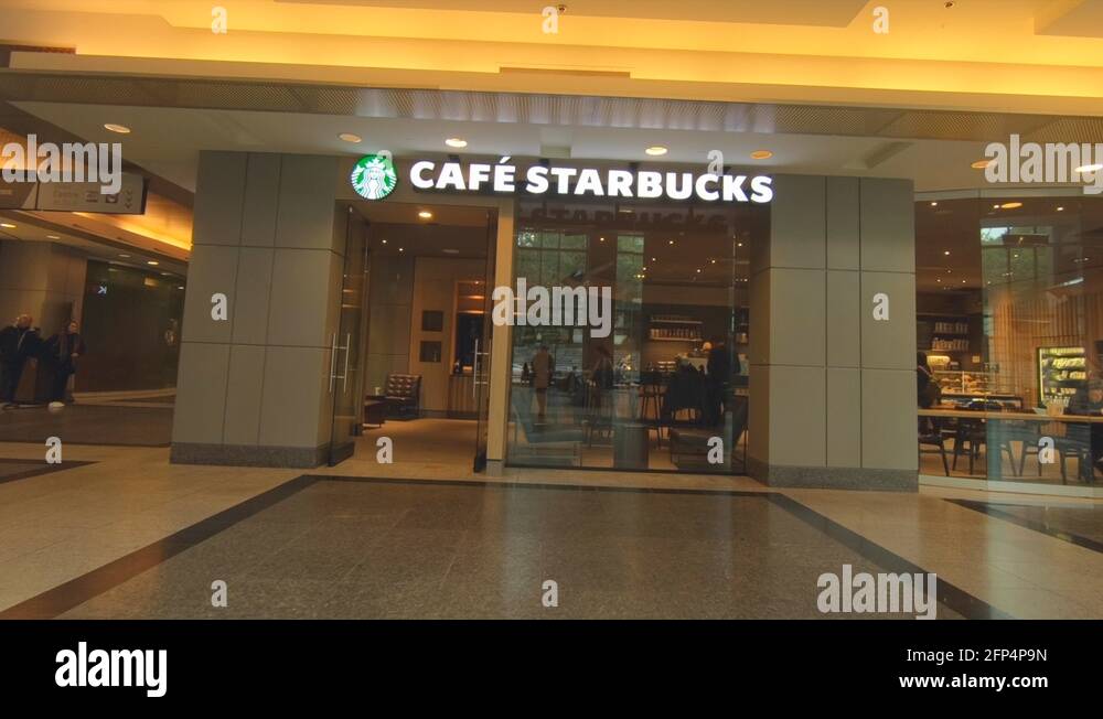 Starbucks coffee ad Stock Videos & Footage - HD and 4K Video Clips - Alamy
