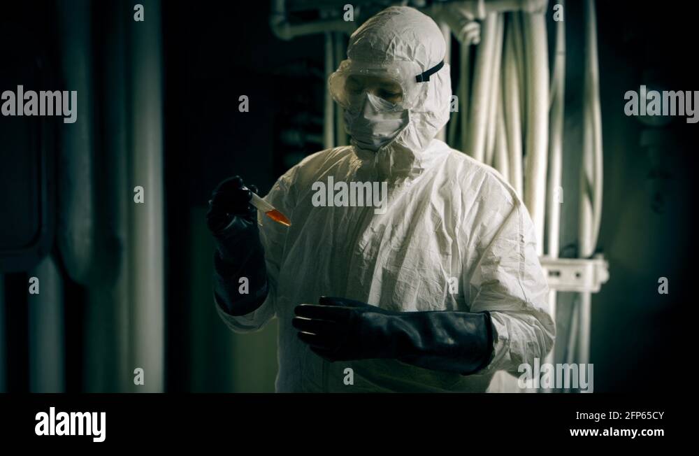 Hazmat doctor Stock Videos & Footage - HD and 4K Video Clips - Alamy