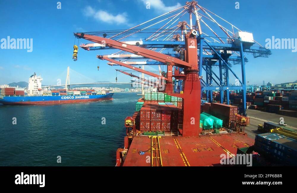 Vessel operations Stock Videos & Footage - HD and 4K Video Clips - Alamy