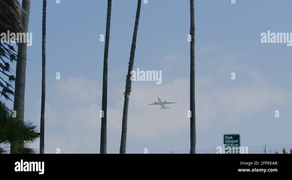 Motion mid air transportation flying Stock Videos & Footage - HD and 4K ...