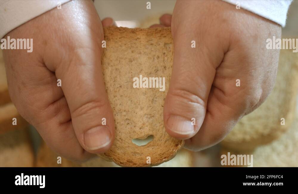 Hold cracker Stock Videos & Footage - HD and 4K Video Clips - Alamy