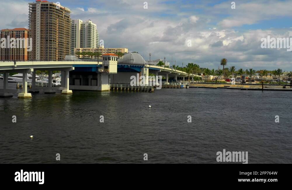 Bridge garage Stock Videos & Footage - HD and 4K Video Clips - Alamy