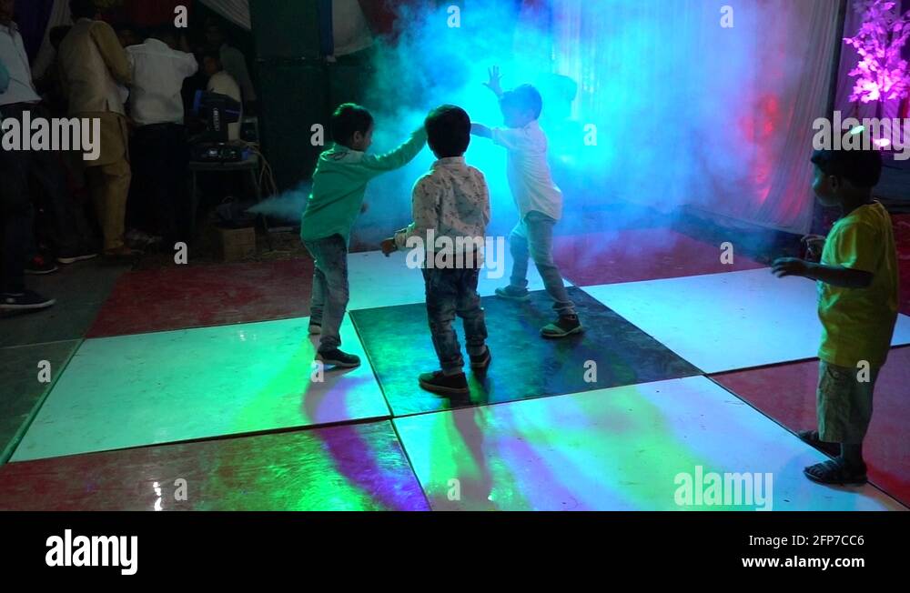 Indian children dancing Stock Videos & Footage - HD and 4K Video Clips ...