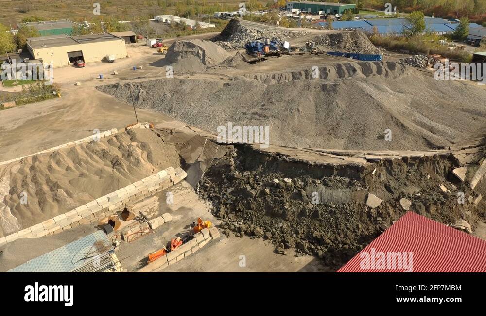 Incident pit Stock Videos & Footage - HD and 4K Video Clips - Alamy