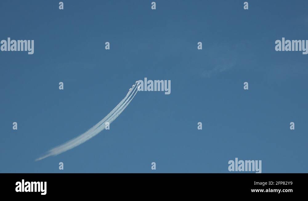 JAPAN : Blue Impulse Japan Air Self-Defense Force aerobatic ...
