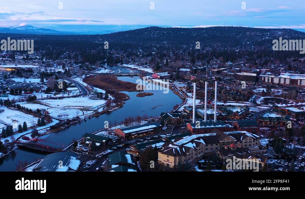 Bend oregon winter Stock Videos & Footage - HD and 4K Video Clips - Alamy