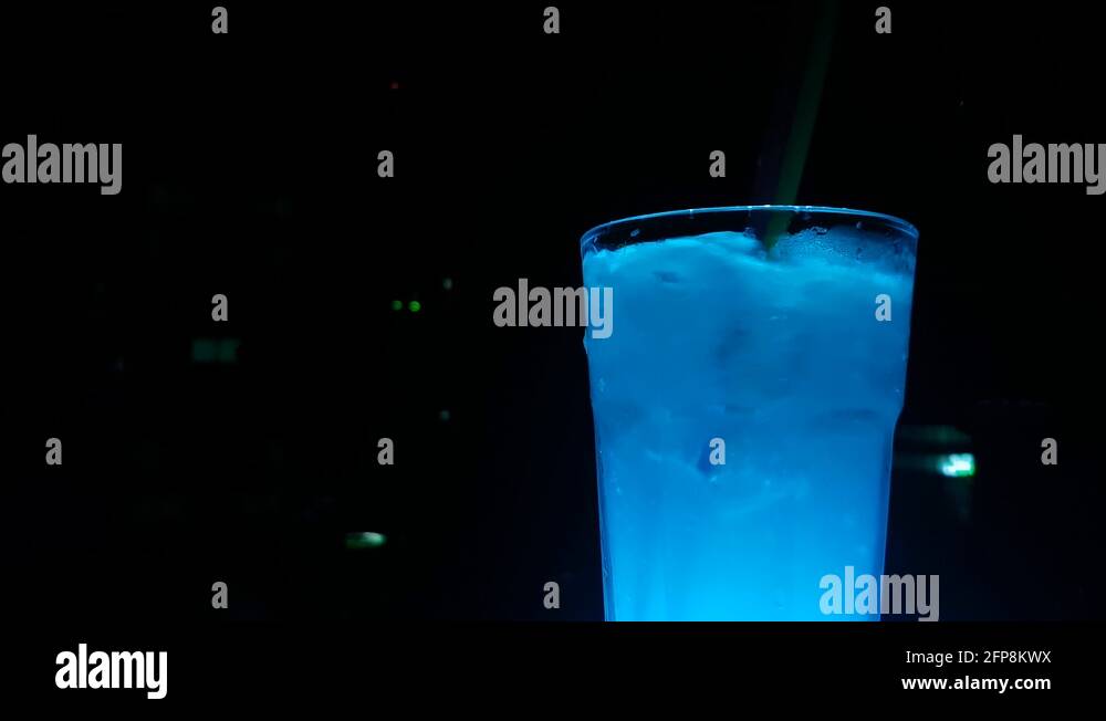 Cocktail night Stock Videos & Footage - HD and 4K Video Clips - Alamy