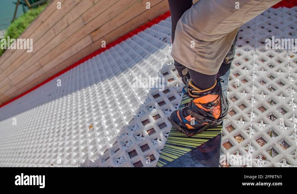 Dry slope Stock Videos & Footage - HD and 4K Video Clips - Alamy