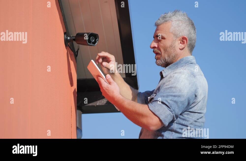 Installing security camera Stock Videos & Footage - HD and 4K Video ...