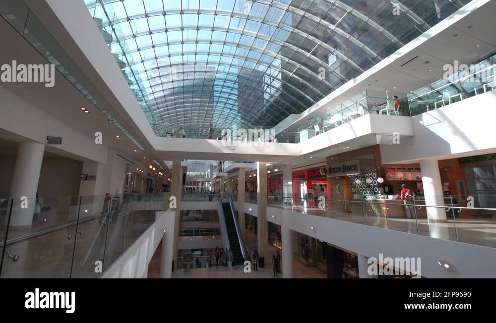 Roofed mall Stock Videos & Footage - HD and 4K Video Clips - Alamy
