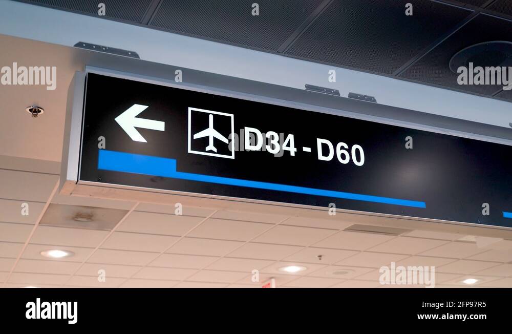 Airline gates Stock Videos & Footage - HD and 4K Video Clips - Alamy