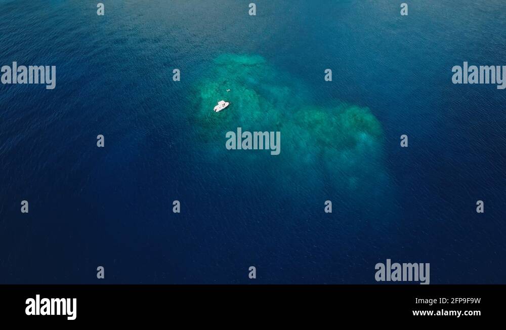 Underwater cliff deep Stock Videos & Footage - HD and 4K Video Clips ...