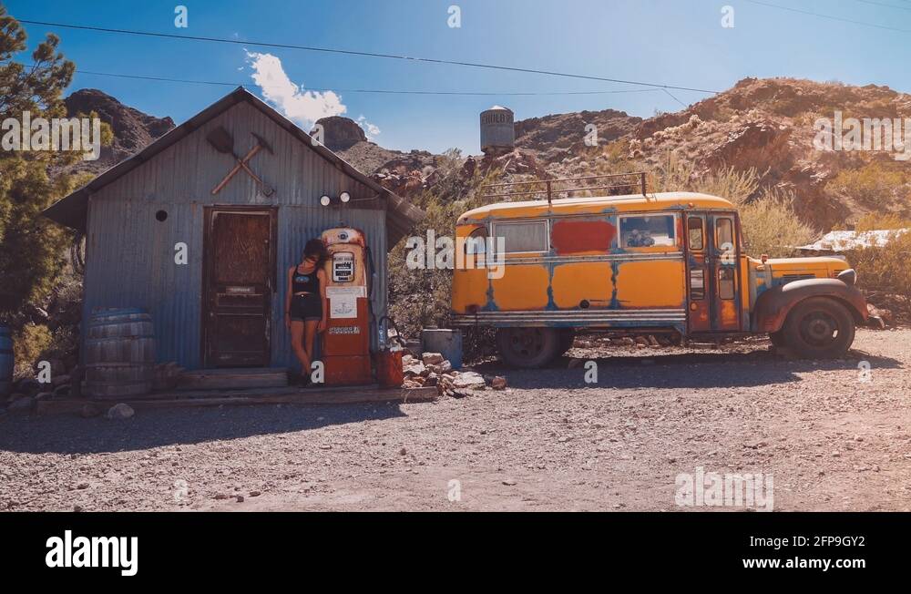 Car route 66 woman Stock Videos & Footage - HD and 4K Video Clips - Alamy
