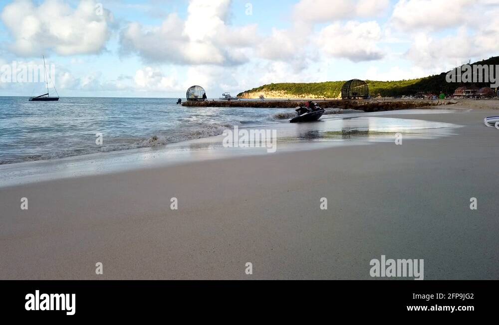 Shallow dome Stock Videos & Footage - HD and 4K Video Clips - Alamy