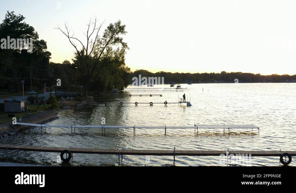 Bush docks Stock Videos & Footage - HD and 4K Video Clips - Alamy