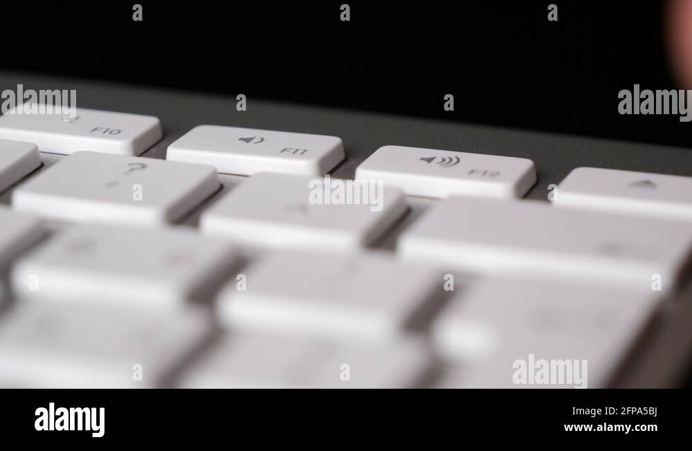 Button f11 Stock Videos & Footage - HD and 4K Video Clips - Alamy