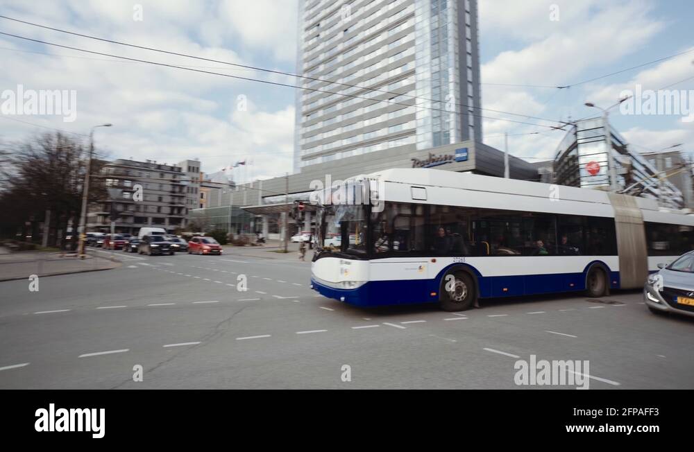 Full bus Stock Videos & Footage - HD and 4K Video Clips - Alamy