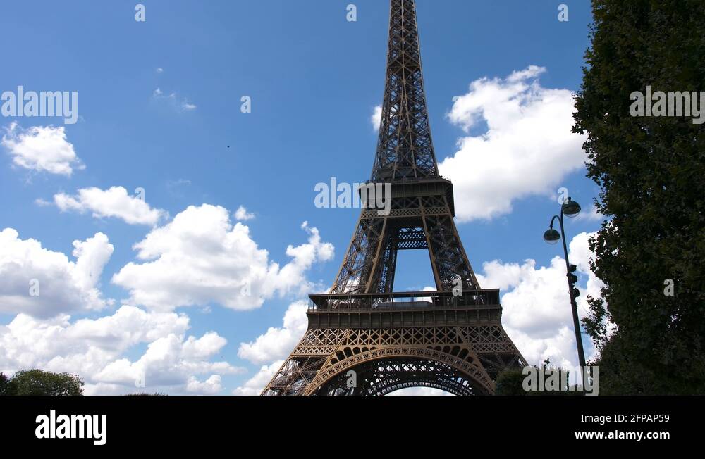 Paris iconic view Stock Videos & Footage - HD and 4K Video Clips - Alamy