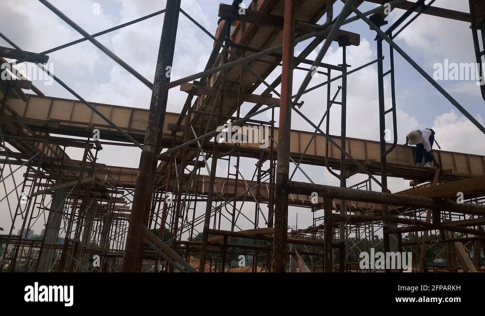 Formwork people Stock Videos & Footage - HD and 4K Video Clips - Alamy