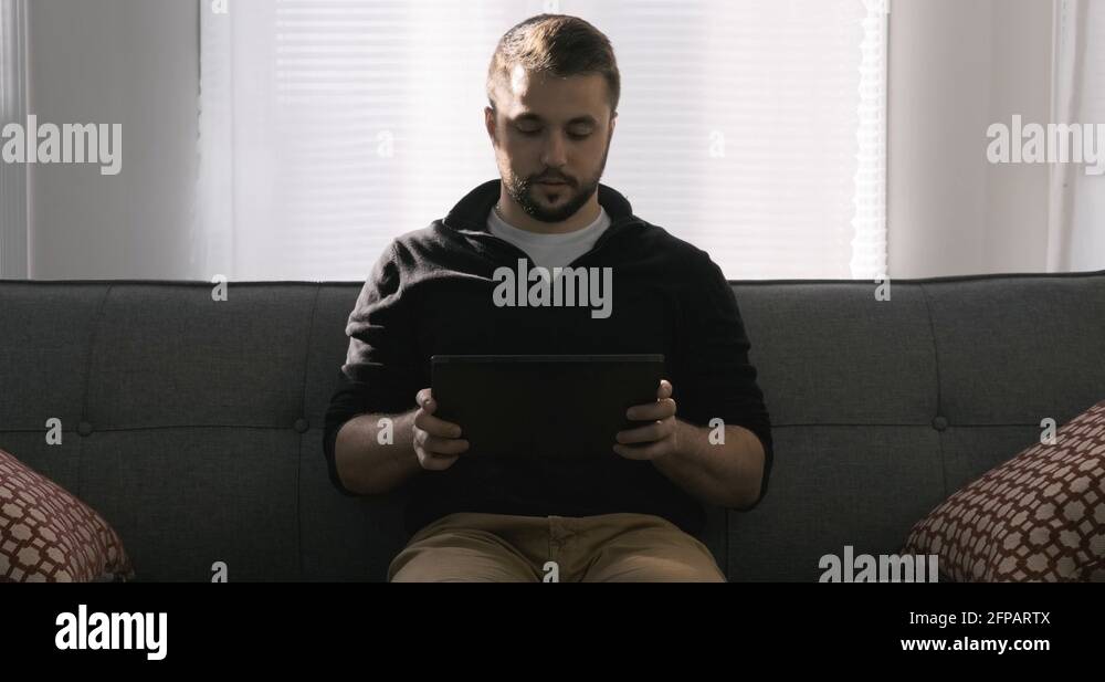 Focusing focused Stock Videos & Footage - HD and 4K Video Clips - Alamy