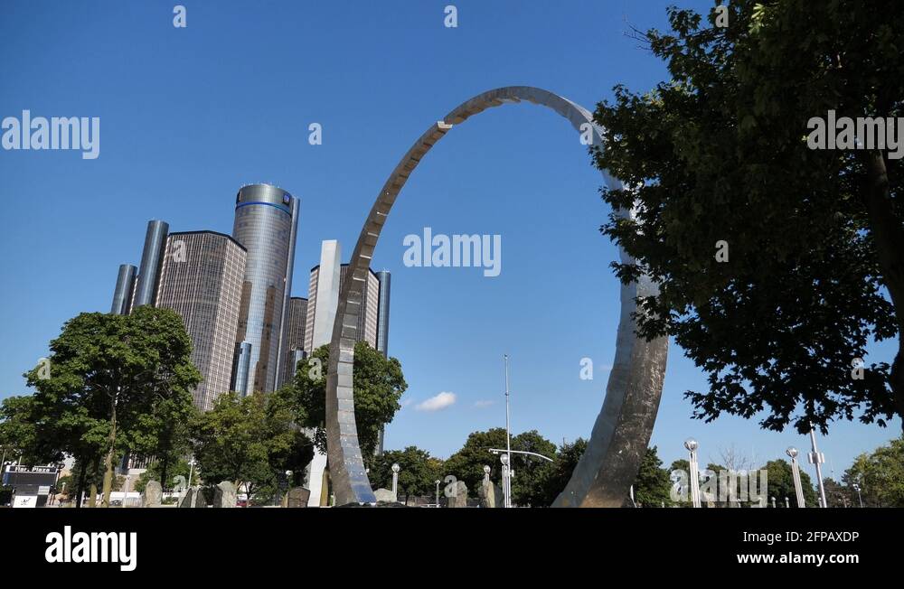 Detroit landmark Stock Videos & Footage - HD and 4K Video Clips - Alamy