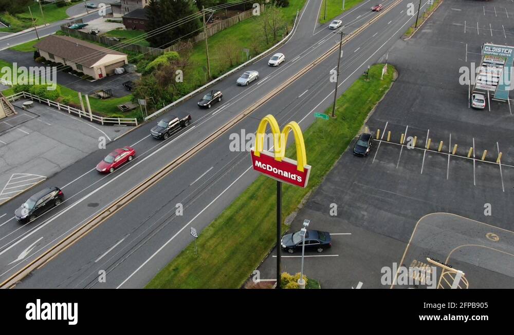 Mac donalds drive through Stock Videos & Footage - HD and 4K Video ...