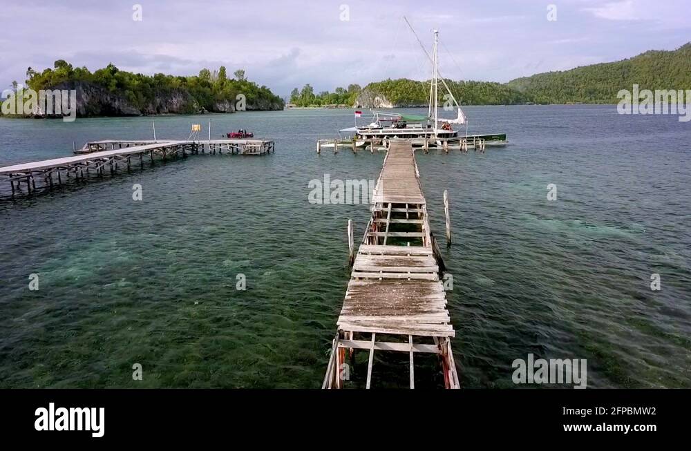 Docking pier Stock Videos & Footage - HD and 4K Video Clips - Alamy