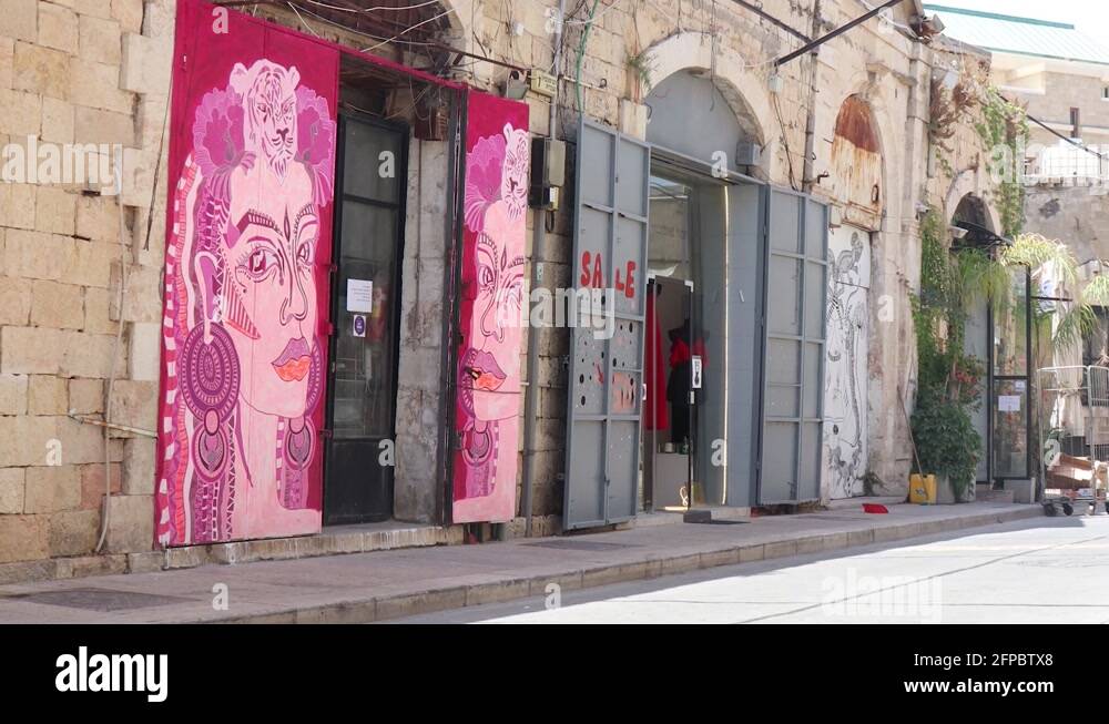 Graffiti on store front Stock Videos & Footage - HD and 4K Video Clips ...