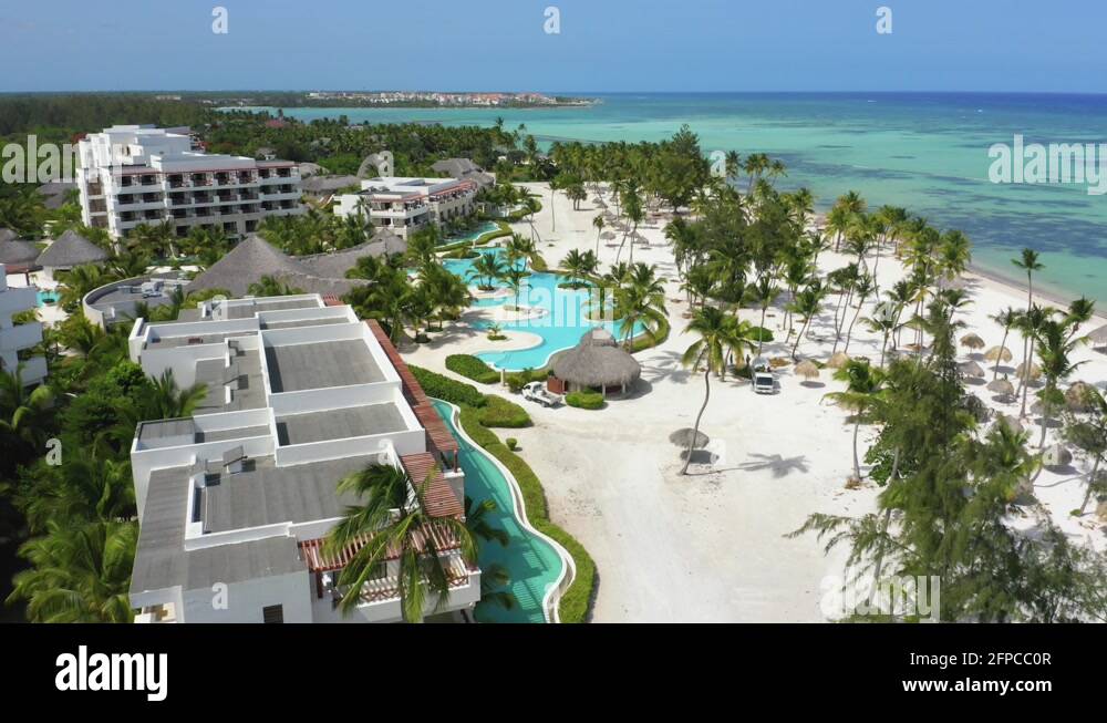 Secrets resort Stock Videos & Footage - HD and 4K Video Clips - Alamy