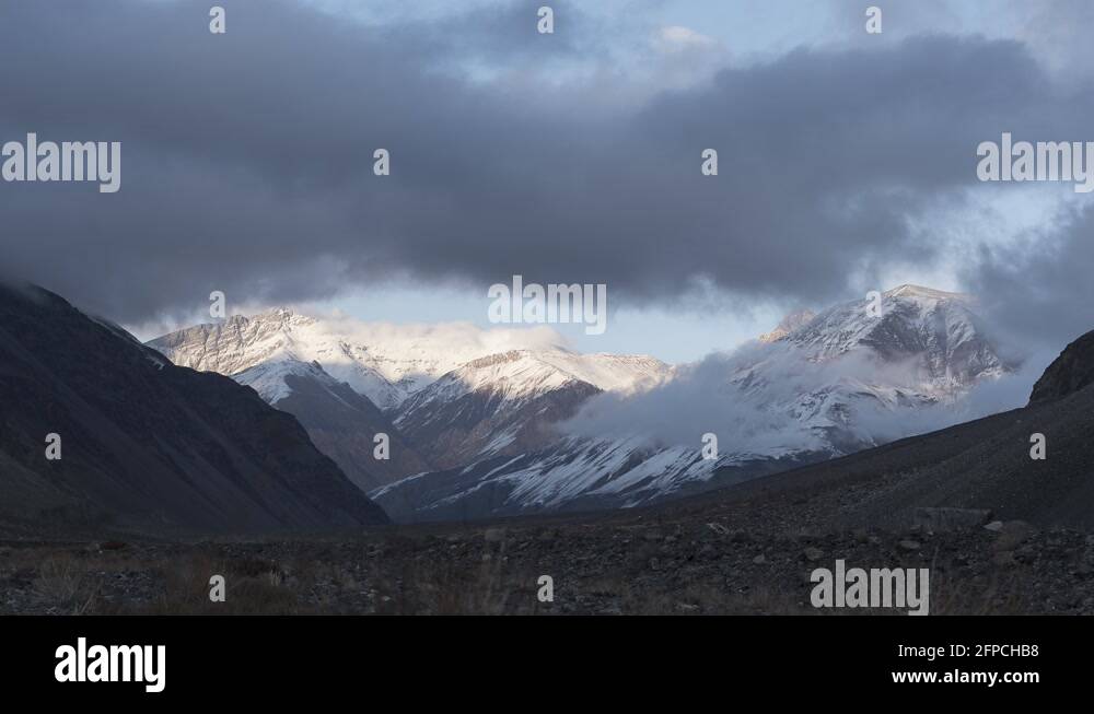 Dynamic mountain range Stock Videos & Footage - HD and 4K Video Clips ...