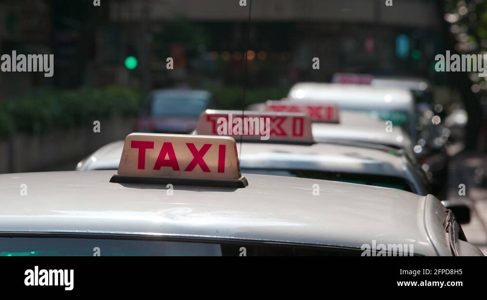 Queue taxi Stock Videos & Footage - HD and 4K Video Clips - Alamy
