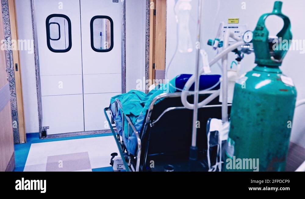 Hospital patient oxygen tank Stock Videos & Footage - HD and 4K Video ...