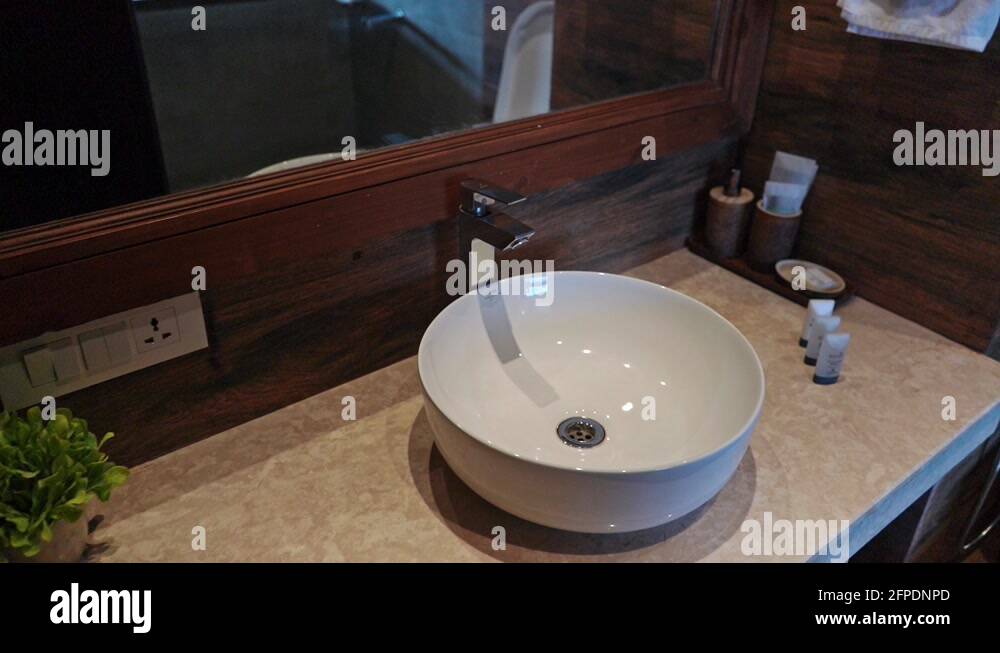 Wash basin hotel Stock Videos & Footage - HD and 4K Video Clips - Alamy