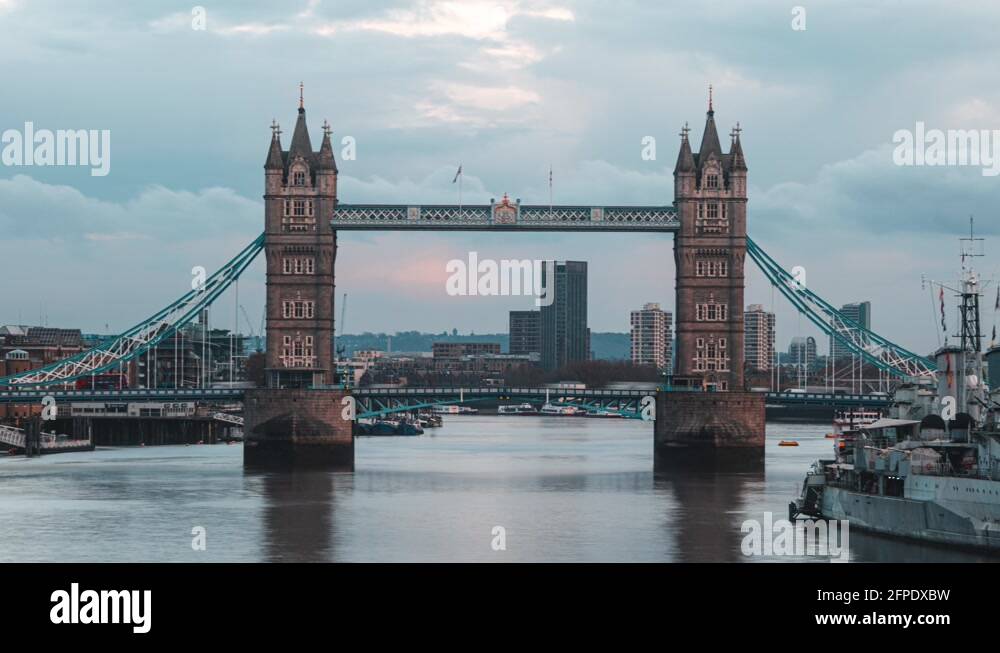 Raising and lowering boats Stock Videos & Footage - HD and 4K Video ...