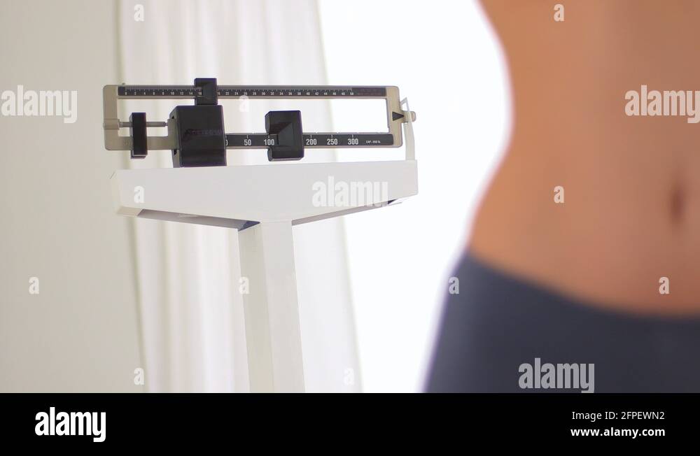 Thin scale Stock Videos & Footage - HD and 4K Video Clips - Alamy