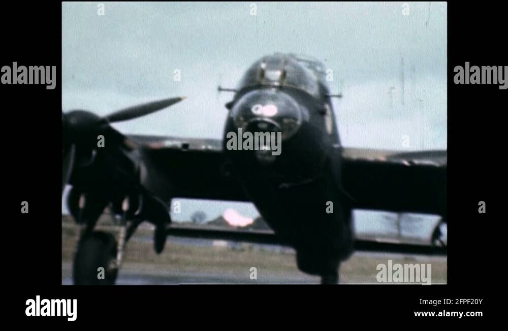 Ww2 bomber airfield Stock Videos & Footage - HD and 4K Video Clips - Alamy
