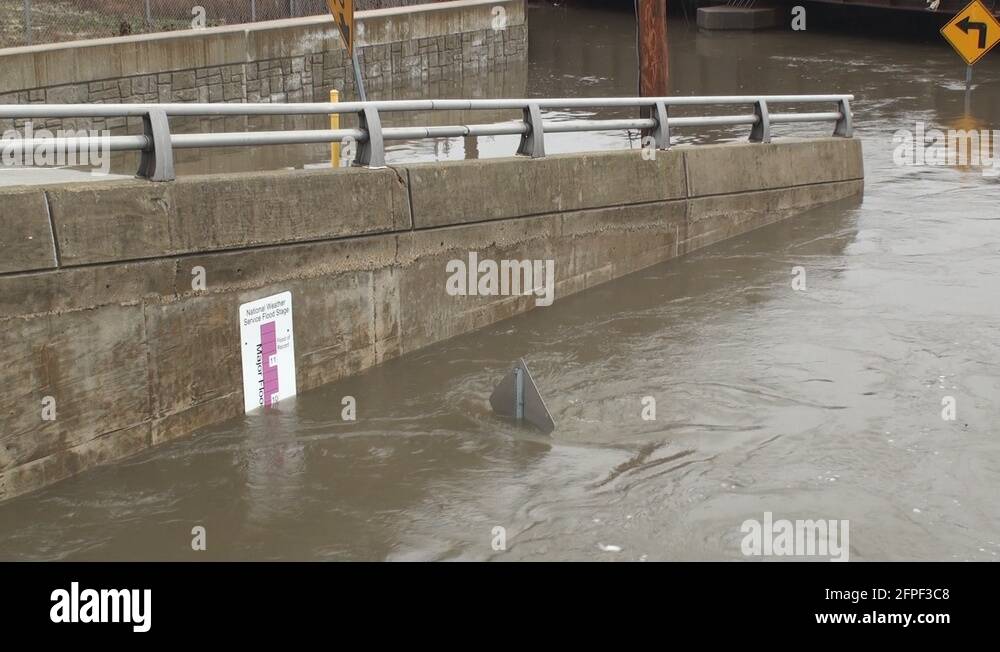 Overflow stage Stock Videos & Footage - HD and 4K Video Clips - Alamy