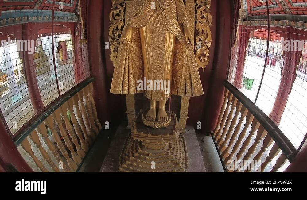 Bagan stupa statue Stock Videos & Footage - HD and 4K Video Clips - Alamy